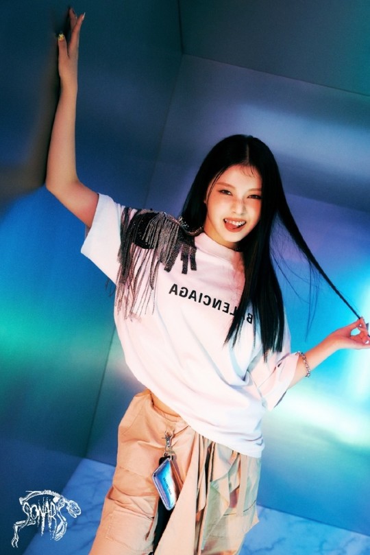 'Pre-release D-4'NMIXX, grafica che racchiude fascino sofisticato e alla moda - K-Pop News Insde IT