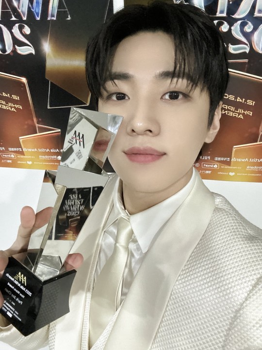 DKZ Jaechan vince il New Wave Award al 2023 AAA... Sia cantante che attore - K-Pop News Insde IT