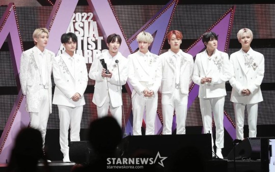 Vielen Dank an Billy Kingdom TFN Lightsome für den AAA Potential Award [2022 AAA] - K-Pop News ...