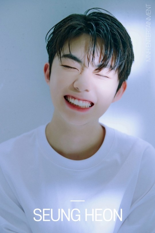 Imágenes de perfil de B.O.M (nombre tentativo) del'primer grupo de chicos de MNH Entertainment ...