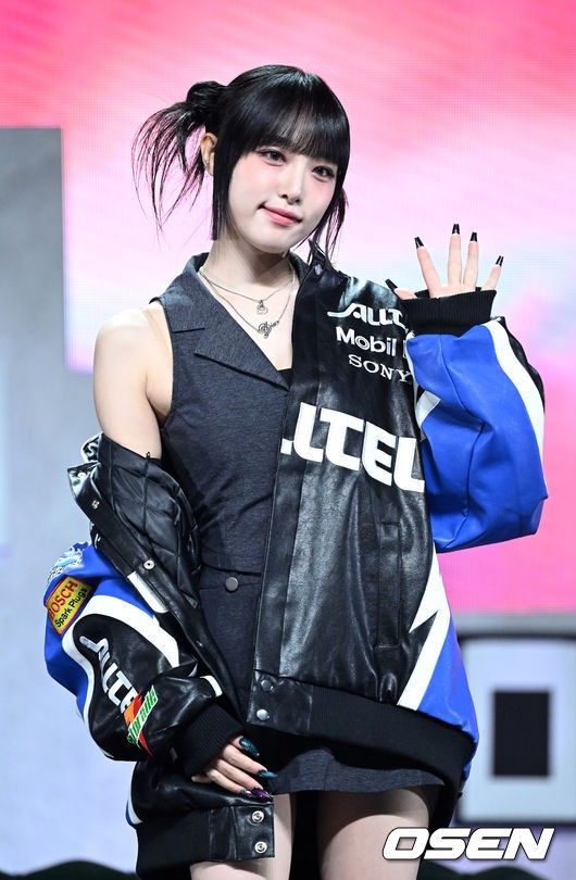 Yena Choi, vraća se danas (16.) s Love War...Starting singer-songwriter - K-Pop News Inside