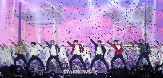 BTS ชนะ AAA U+ Idol Live Popularity Award ARMY and Glory - K-Pop News Insde TH