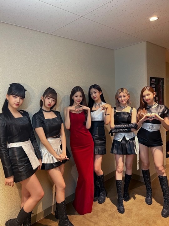 アイブ、チャン・ウォニョン「AAA」2年連続MC…日本語まで駆使?！ - K-Pop News Inside